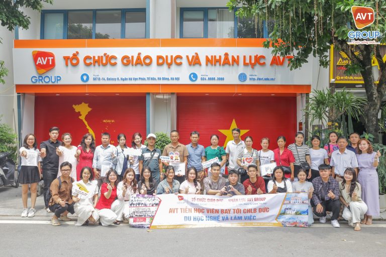 AVT Group tri ân đoàn bay tiễn 10 học viên xuất sắc tới Đức.