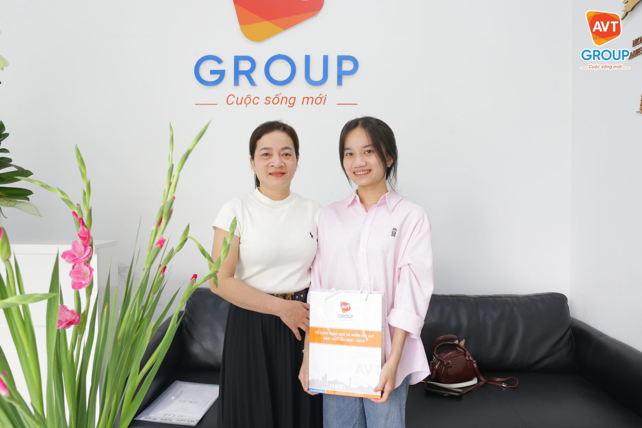 Thêm 2 cánh én mới nhà AVT Group chuẩn bị tung bay trời Âu